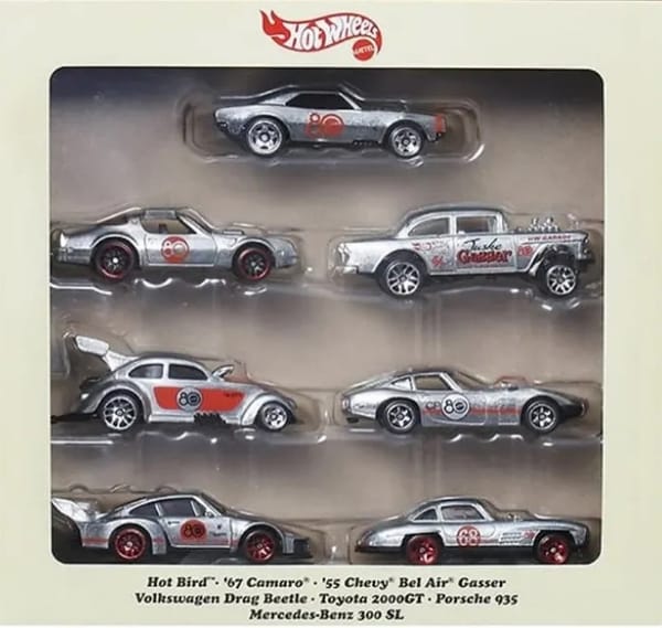 Hot Wheels 2025 Replay the Classics 7-Car Box Set